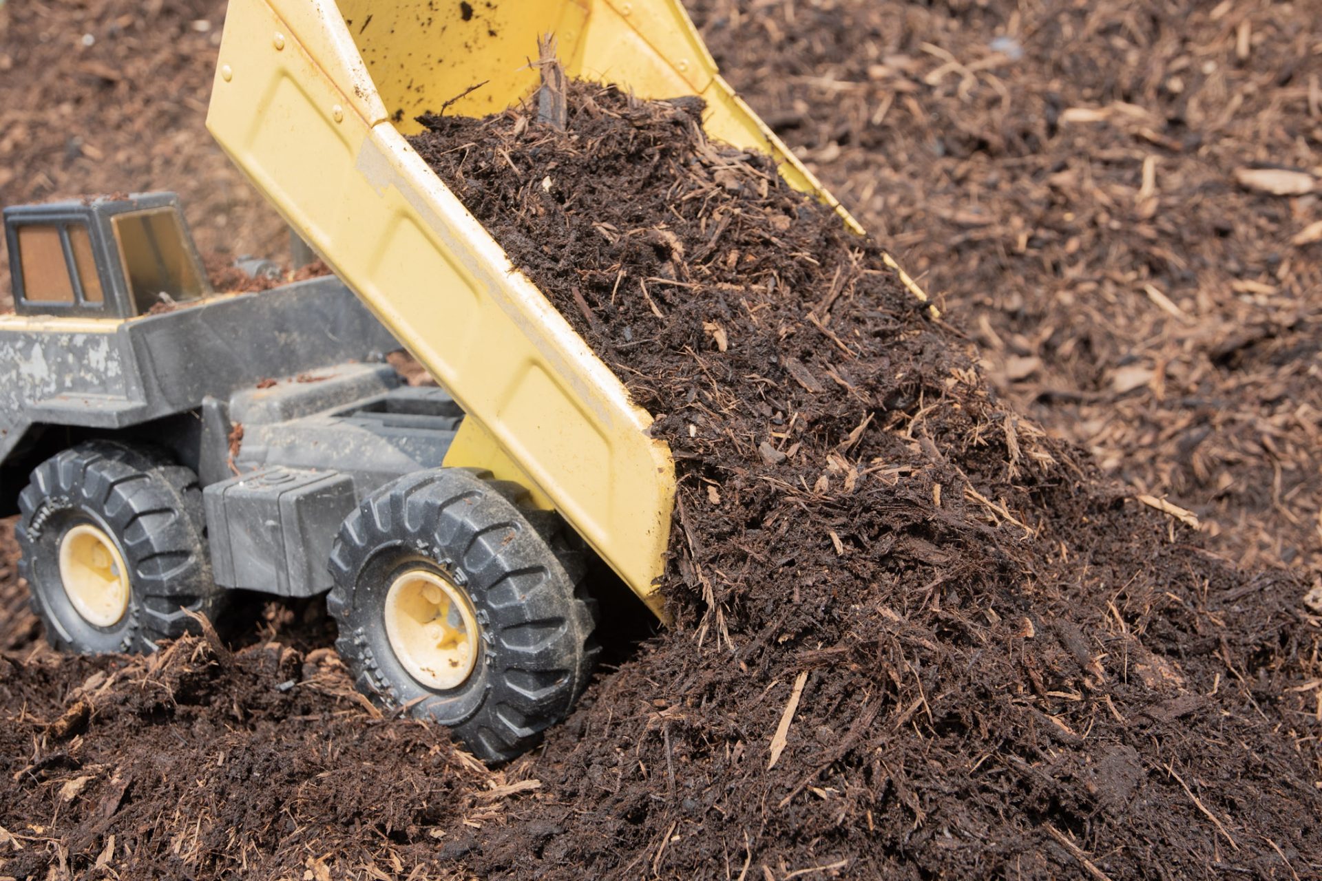 Landscaping Materials Delivery in Rhode Island